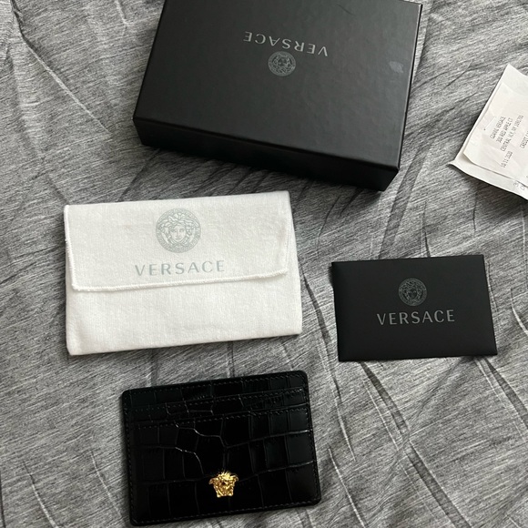 Versace | Accessories | New Versace Cardholder | Poshmark